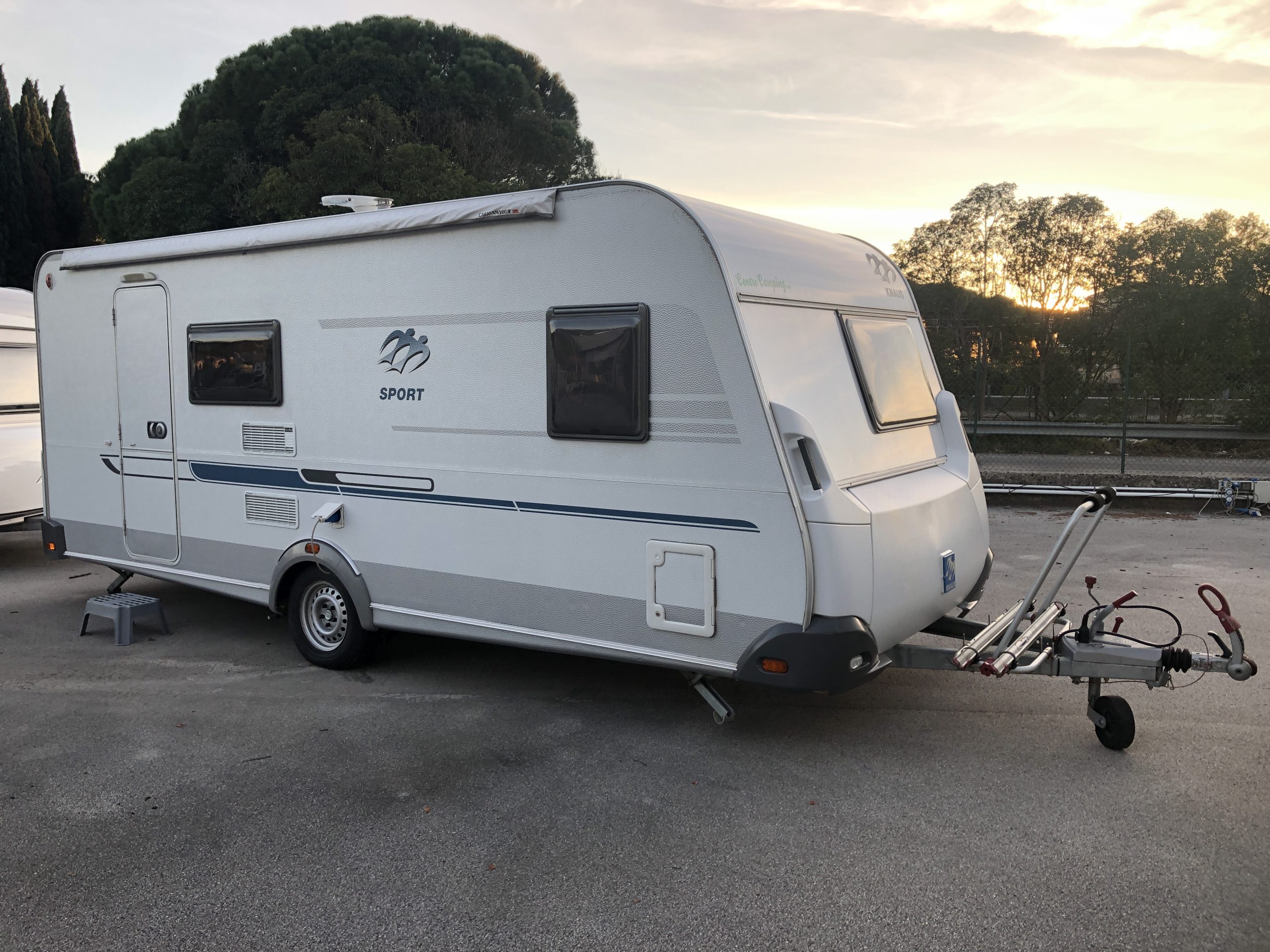 Roulotte Knaus Sport 500 - E7 Caravan